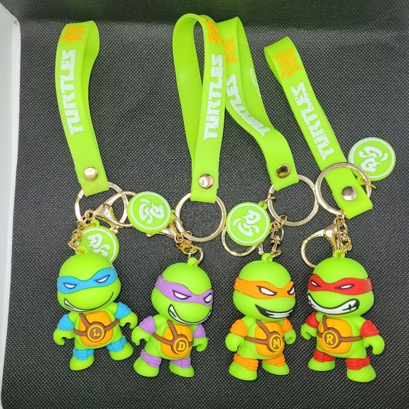 Storage & Organization | 4 Tmnt Ninja Turtles 3d Figure Keychains With ...